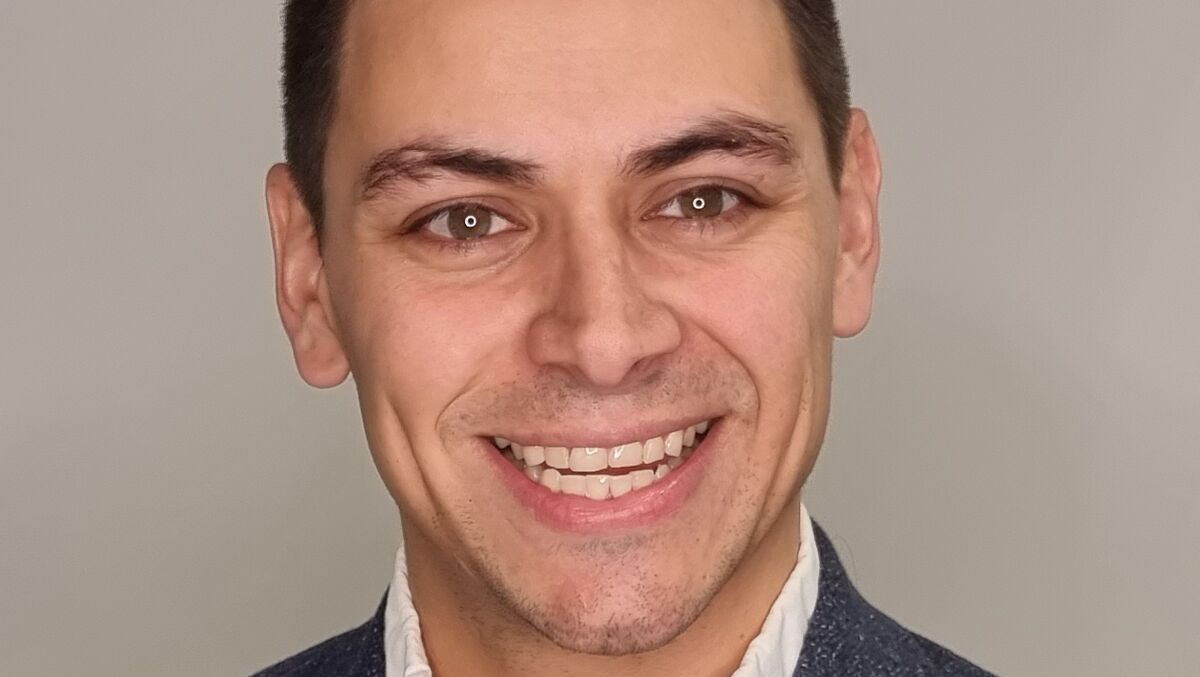 Drake Smiling With No Teeth